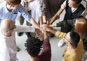About – People Connect